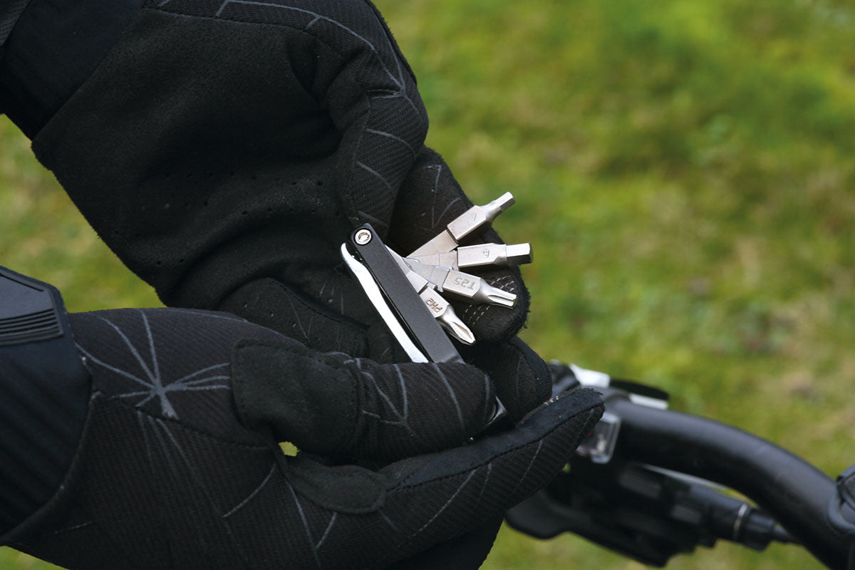 18 in 1 Alloy Folding Multi-Tool Kit (Laser Tools Racing Bicycle Tools)